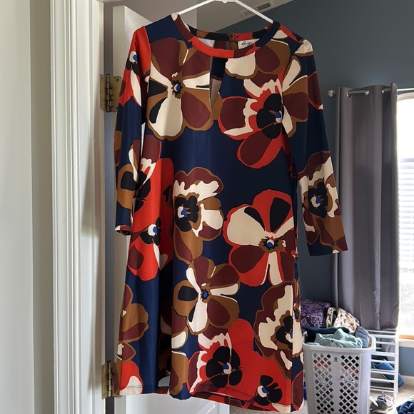 Beige by eci | Dresses | Fun Flower Dress Perfect For Spring Or Fall ...